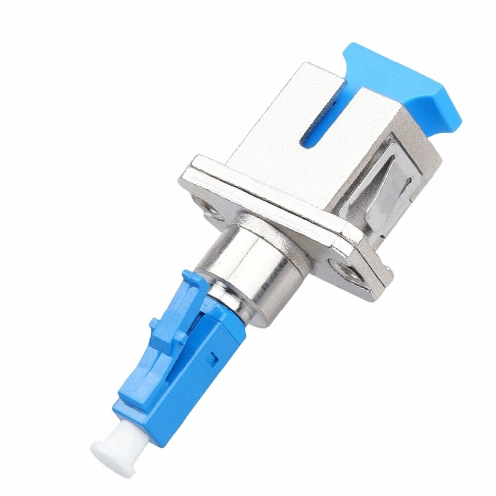 Адаптер для оптического волокна LC мужской - SC женский, рабочая длина волны 1310nm~1550nm, коэффициент потерь <0.5dB, количество включений-выключений >1000 раз, размер 4.6*1cm, 1 штука