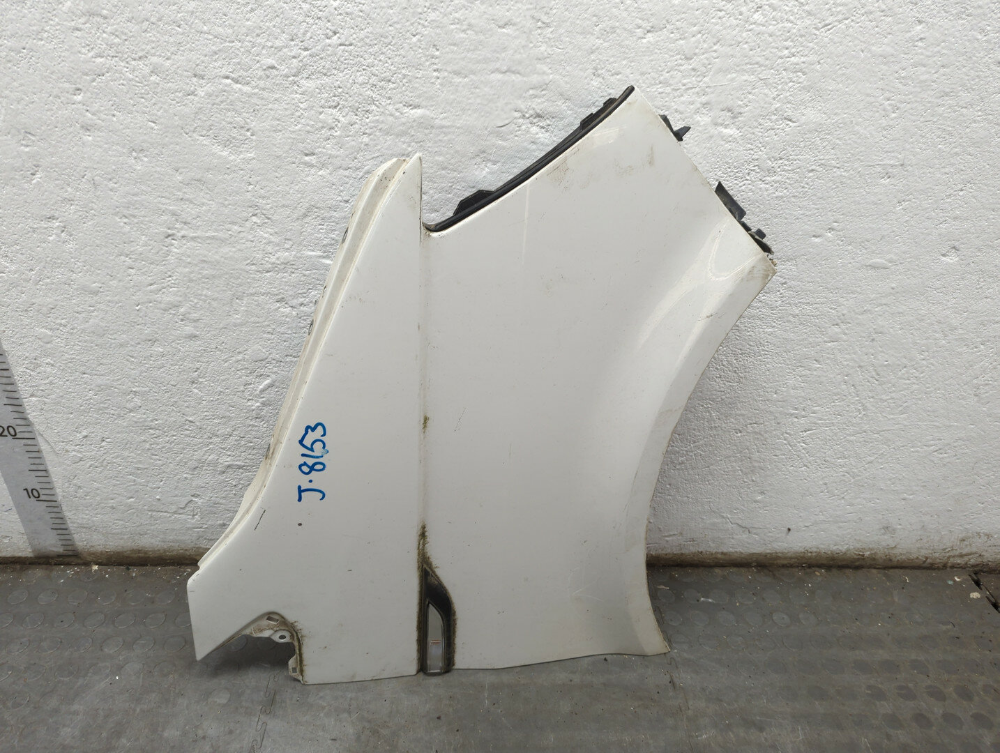 Крыло правое переднее Volkswagen Transporter 6 Б/У