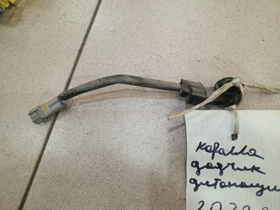 Датчик детонации от Toyota Corolla E150 2006-2013