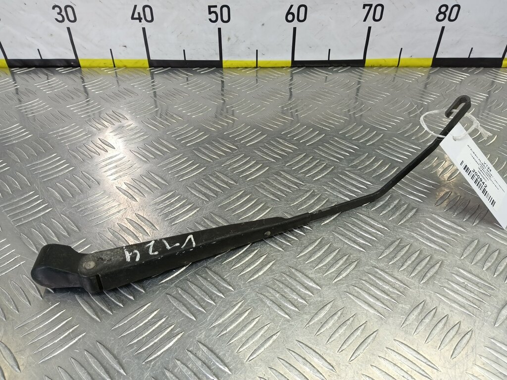 Поводок стеклоочистителя (Дворник) Б/У для MITSUBISHI PAJERO SPORT I рестайлинг (2004—2008) MR300823