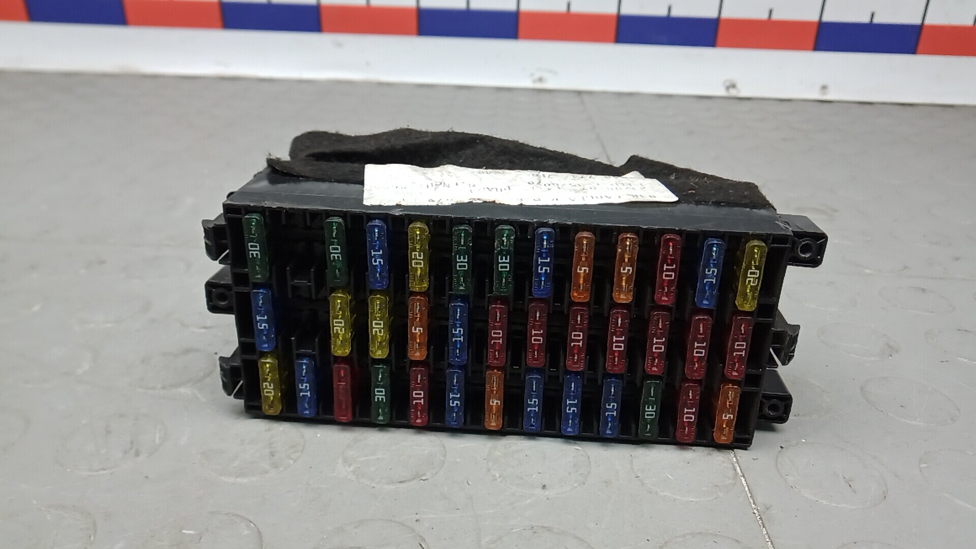 Блок предохранителей RENAULT MASTER 2, Номер 8200774786