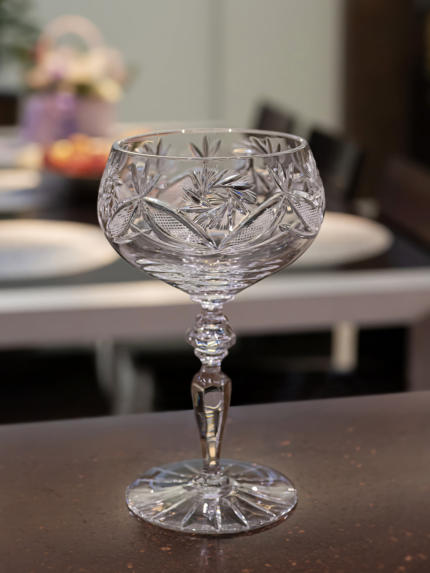 Ваза для варенья на ножке, конфетница, высота 22 см диаметр 13 см, Неман 1000/30, 9331/1