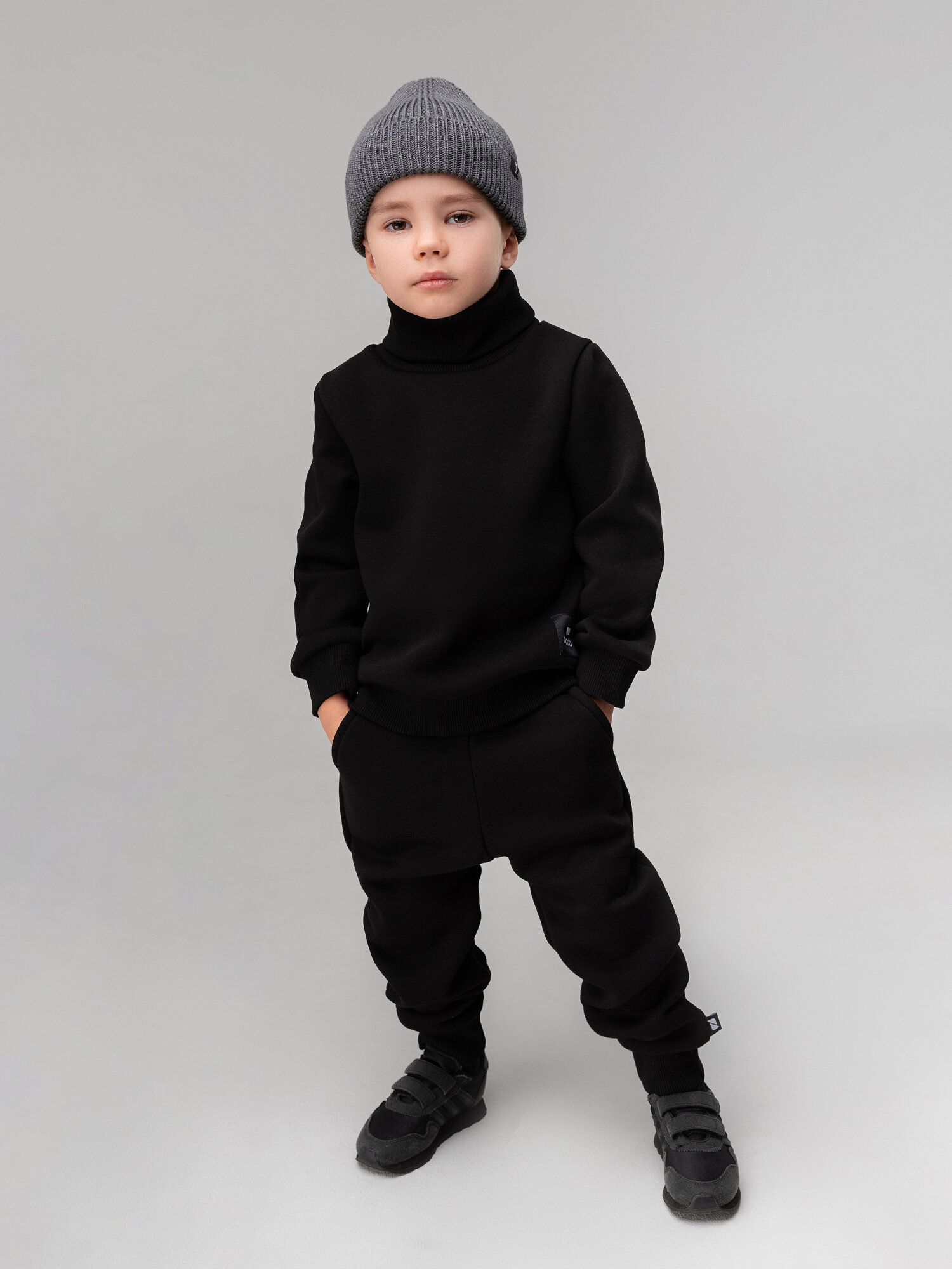 Костюм спортивный