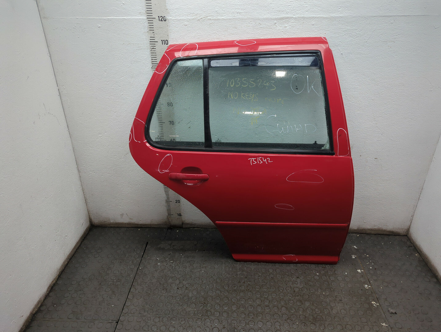 Дверь боковая (легковая) правая задняя Volkswagen Golf 4 Б/У