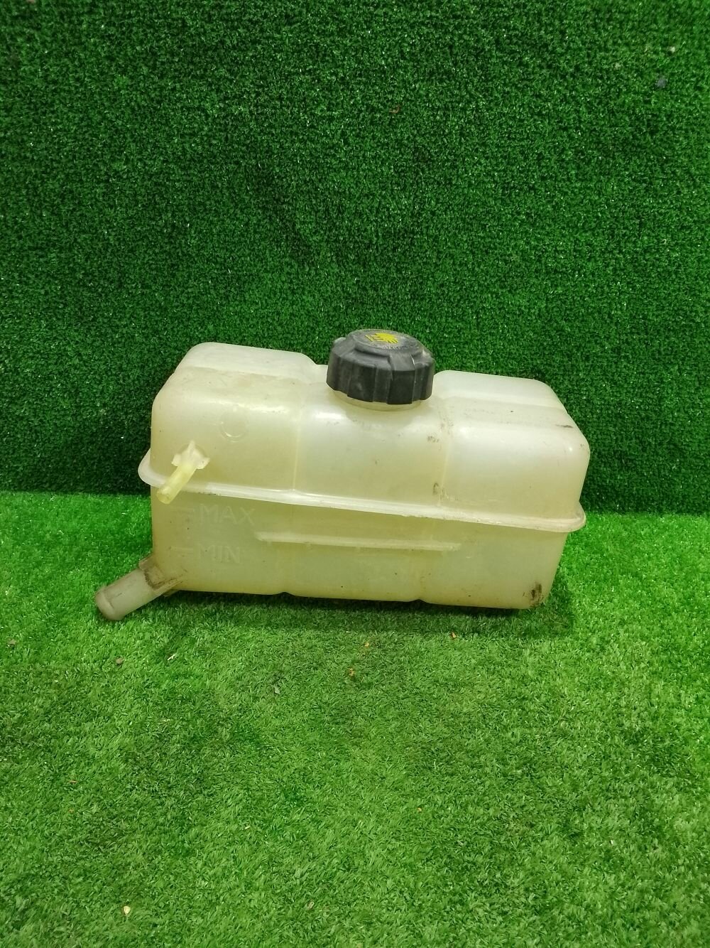 Бачок расширительный Lada Priora Б/У с пробегом