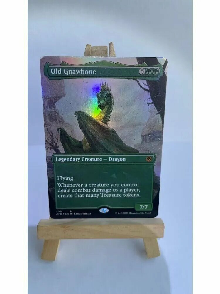 Высококачественная игровая карта Magic The Gathering, подходящая для семейных и дружеских посиделок, поставляется в прозрачном наборе.