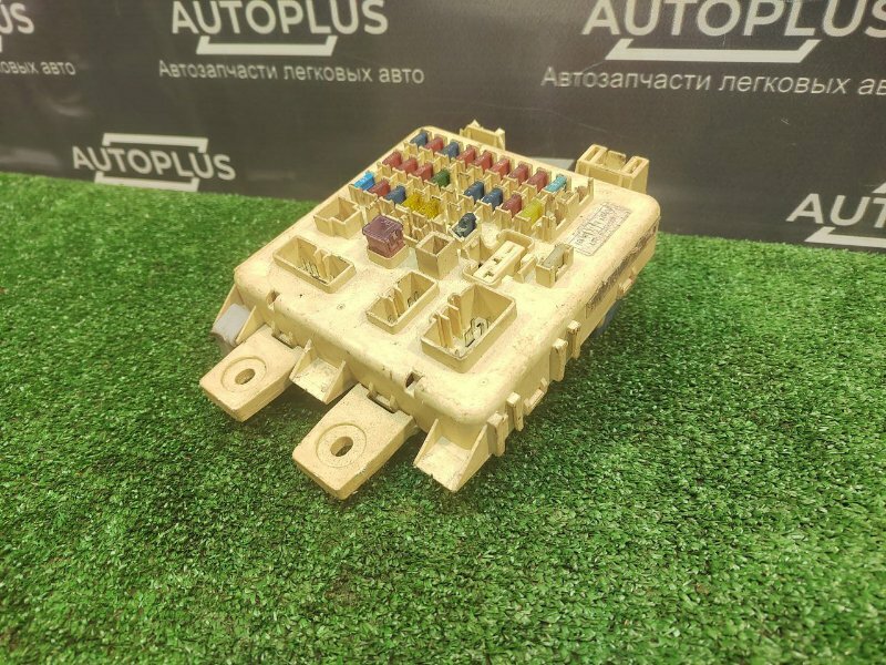 Блок предохранителей