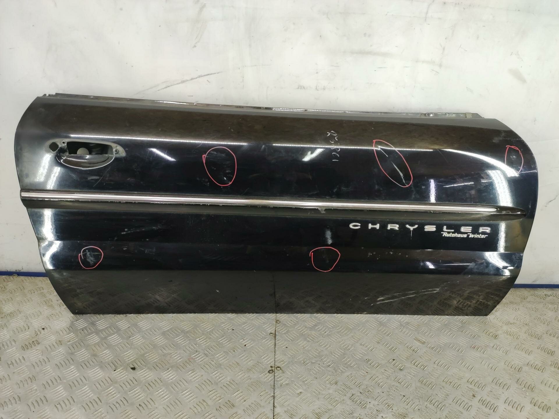 Дверь передняя правая Chrysler Sebring 2 2001