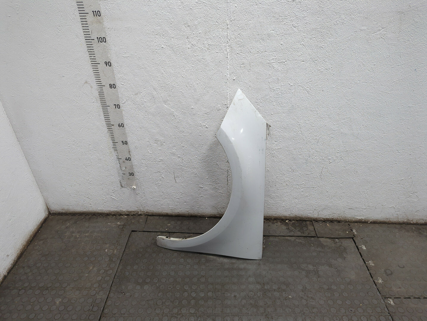 Крыло левое переднее Audi A1 (8X) Б/У