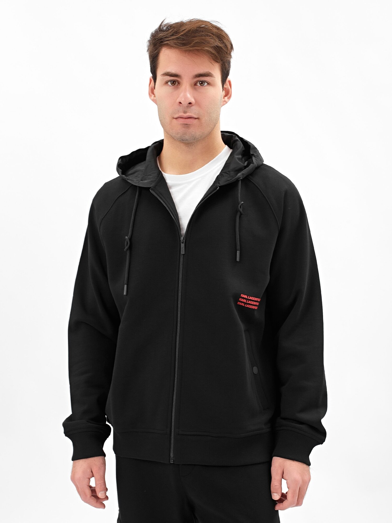 Куртка спортивная