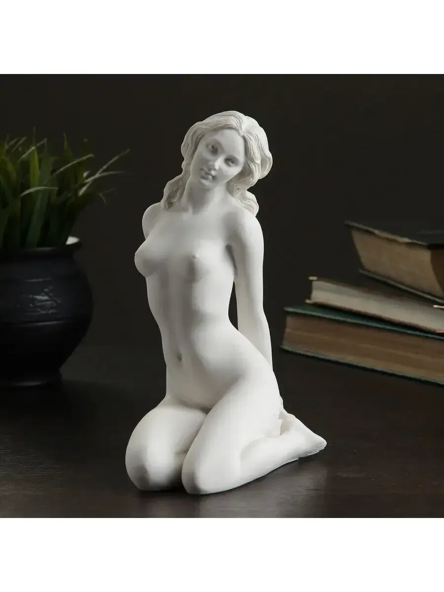 Фигура Обнажённая девушка 19,5см