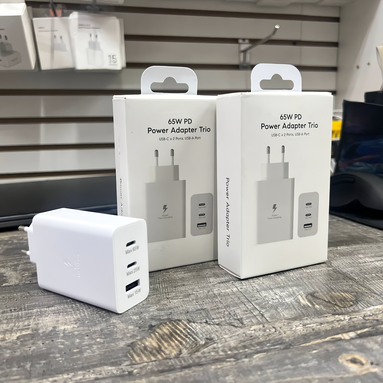 Зарядное устройство для Samsung 65W / Быстрая зарядка для устройств самсунг / 3 разъёма, 65Вт, 25Вт, 15Вт