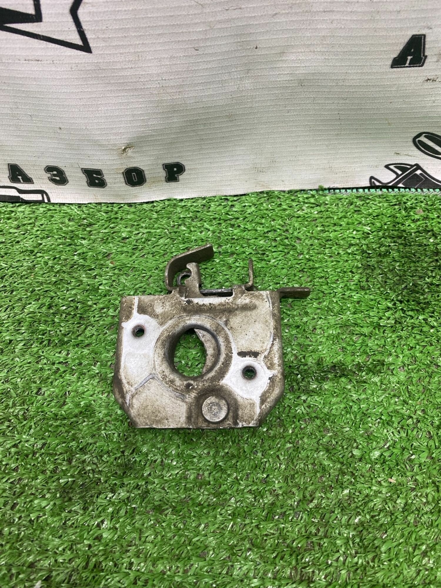 Замок капота Renault Megane, II (2002 2006) 2006 с пробегом