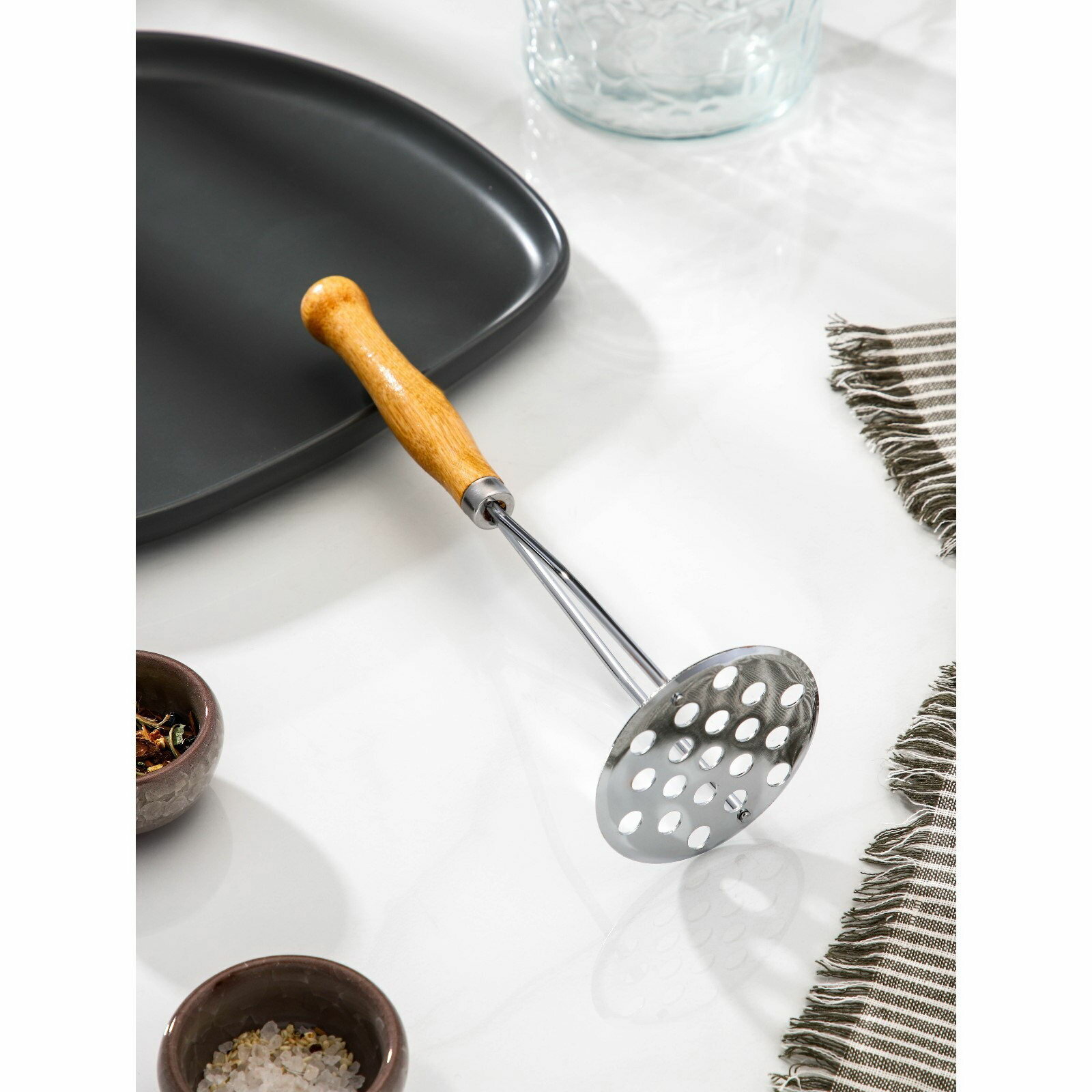 Толкушка "Гриндер", h=25 см, цвет: бежевый, материал ручки: дерево