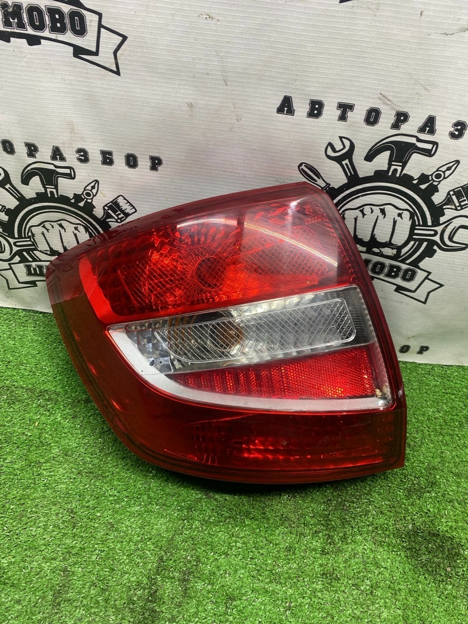 Фонарь задний левый ВАЗ (LADA) Granta, I рестай. с пробегом