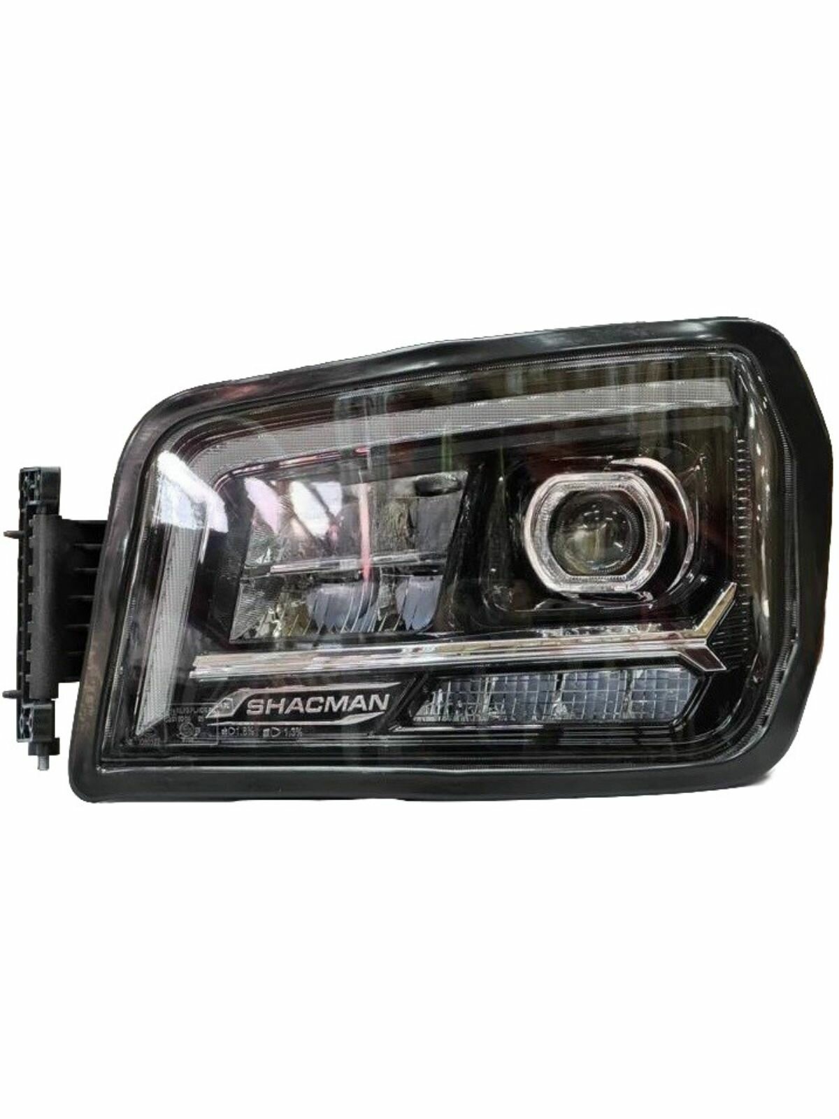 Фара передняя левая LED (рестайлинг) самосвал SHACMAN X3000 и SHACMAN X5000 от партнёра SHAANXI Арт. DZ96189722110