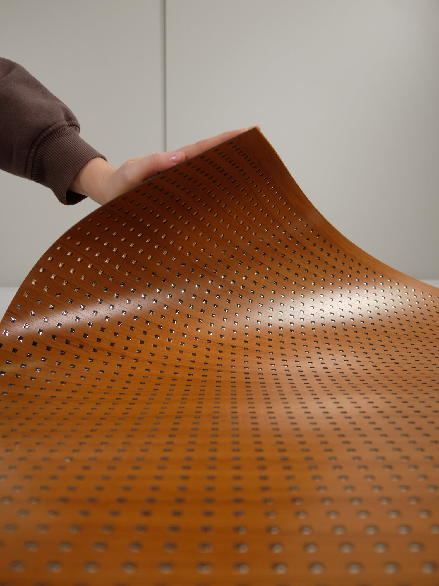 Самоклеящиеся панели стеновые, декоративный пластик 3 шт. 3D CHERRY 515 SILVER, 995x1200x2мм, NEboard