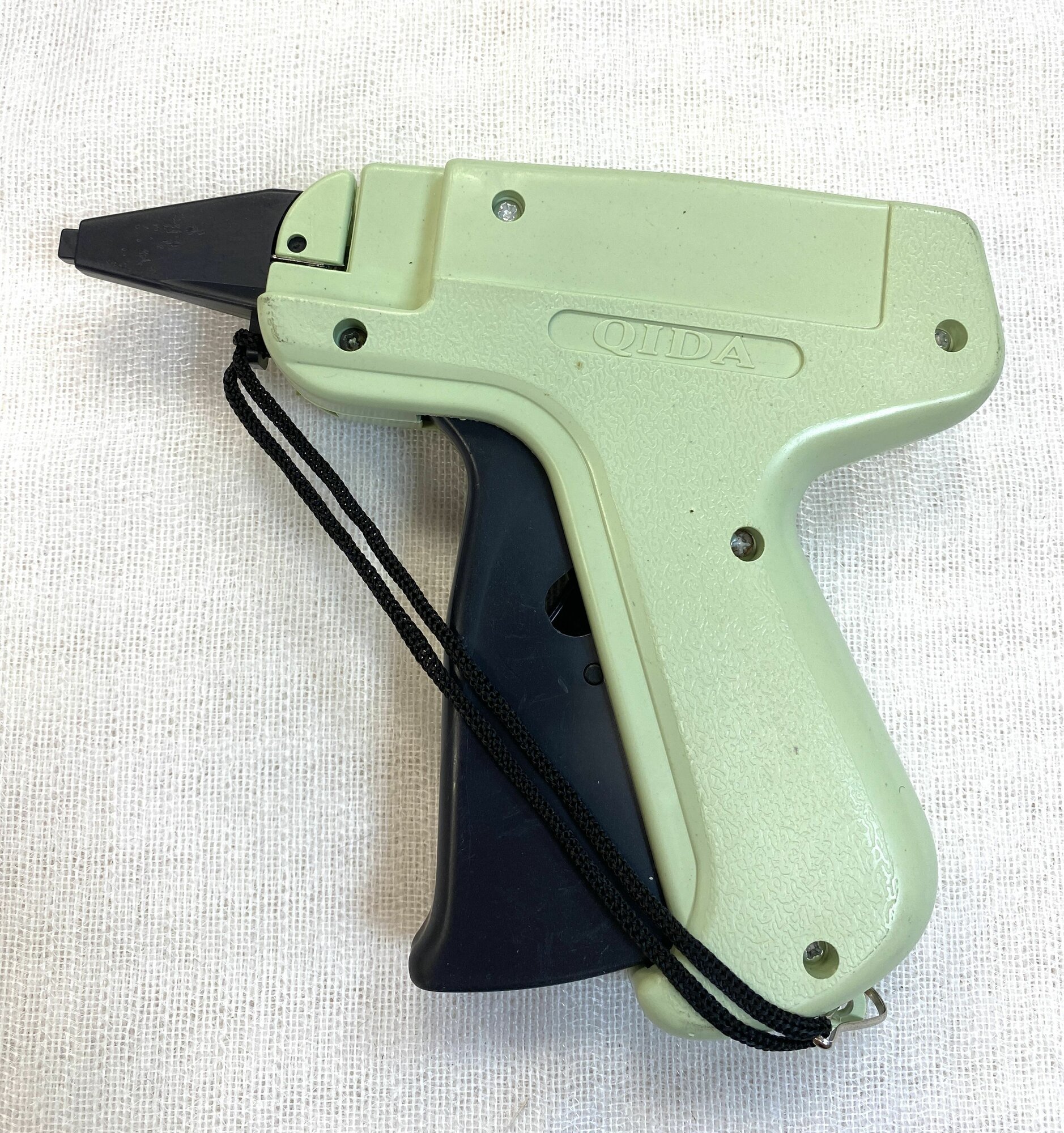 Этикет-пистолет