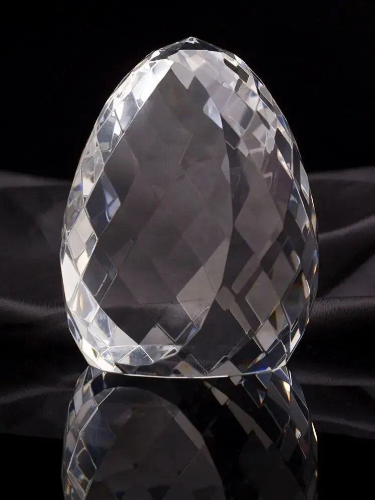 Яйцо декоративное хрустальное граненое 8х7см 565гр. Товар уцененный