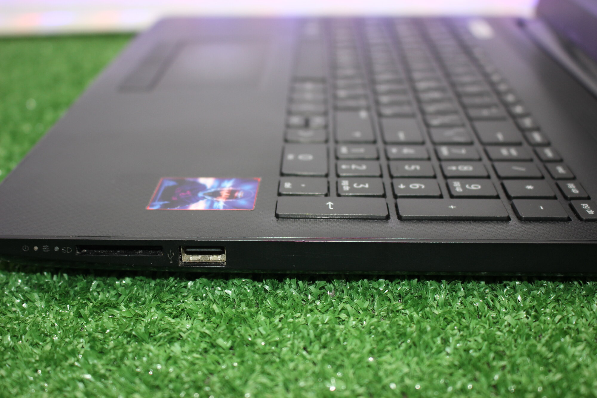 Ноутбук HP 15-db1073ur — фото 1