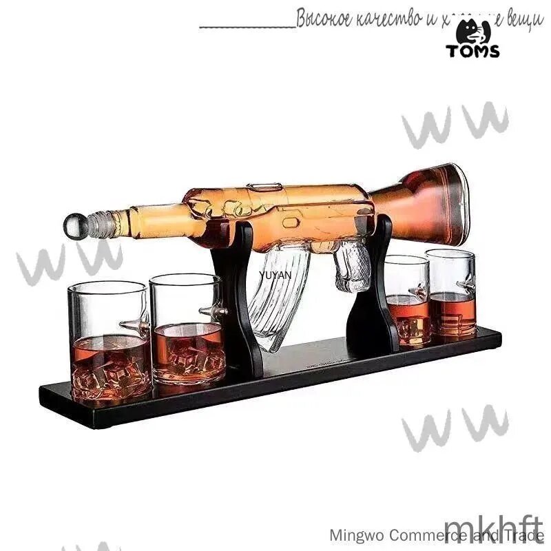 Декантер AK47 0.5 л с 4 бокалами для виски, водки, коньяка из ABS пластика