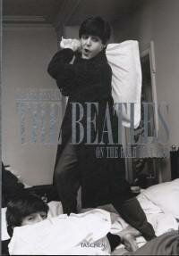 Книга "The Beatles : On the Road 1964-1966"