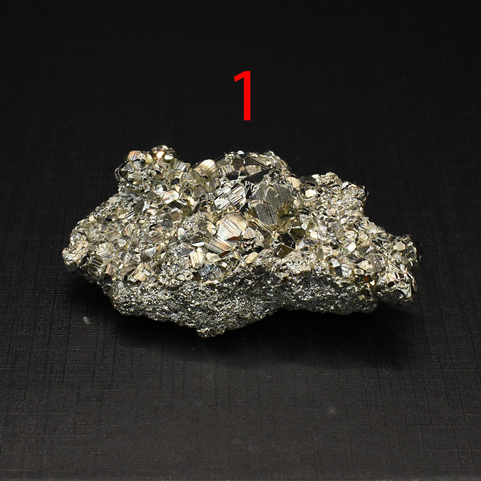 Пирит додекаэдр сросток кристаллов 92.72 г, Перу