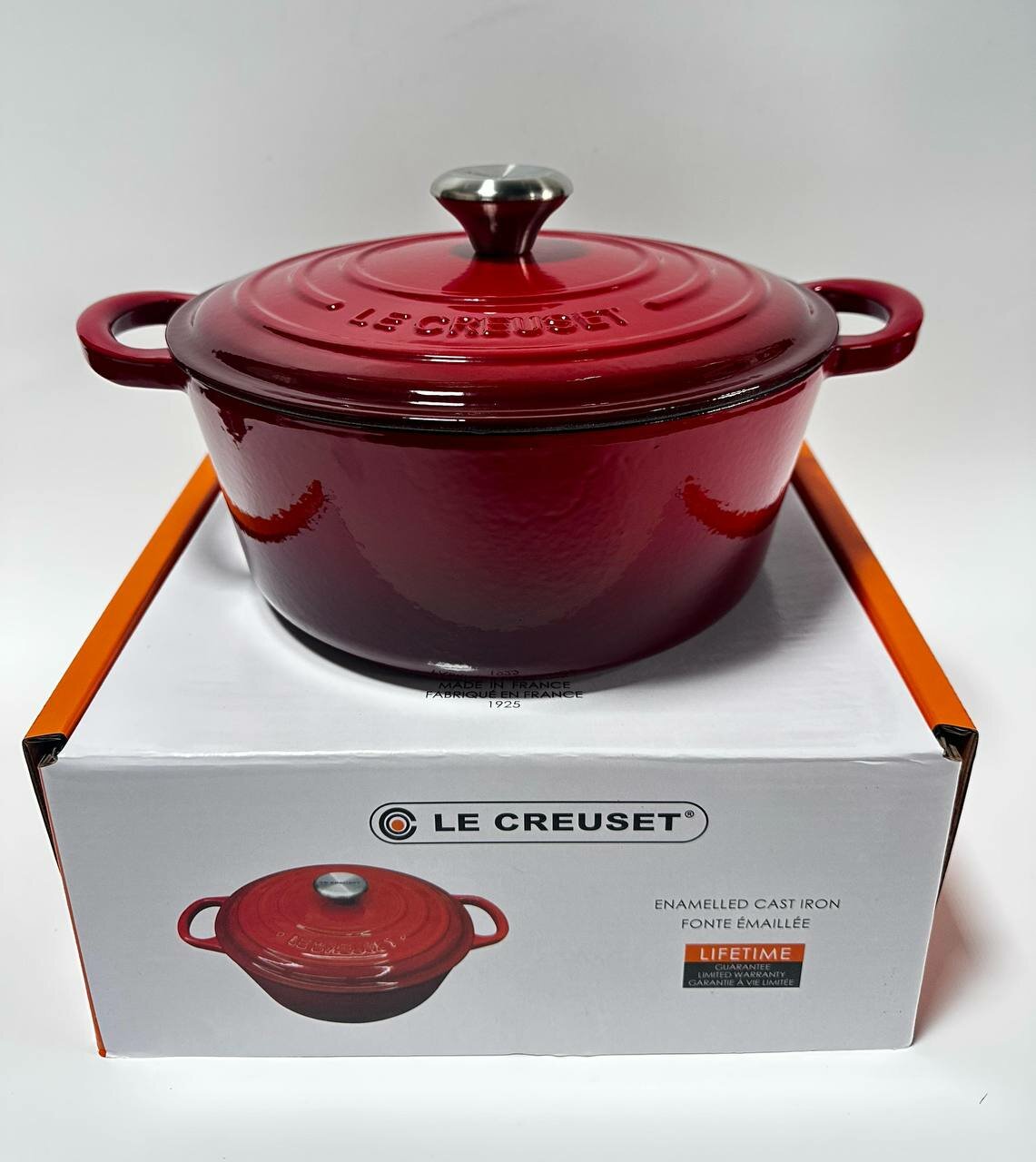 Кастрюля Le Creuset, чугун, с антипригарным эмалевым покрытием, красная, 4,1 л