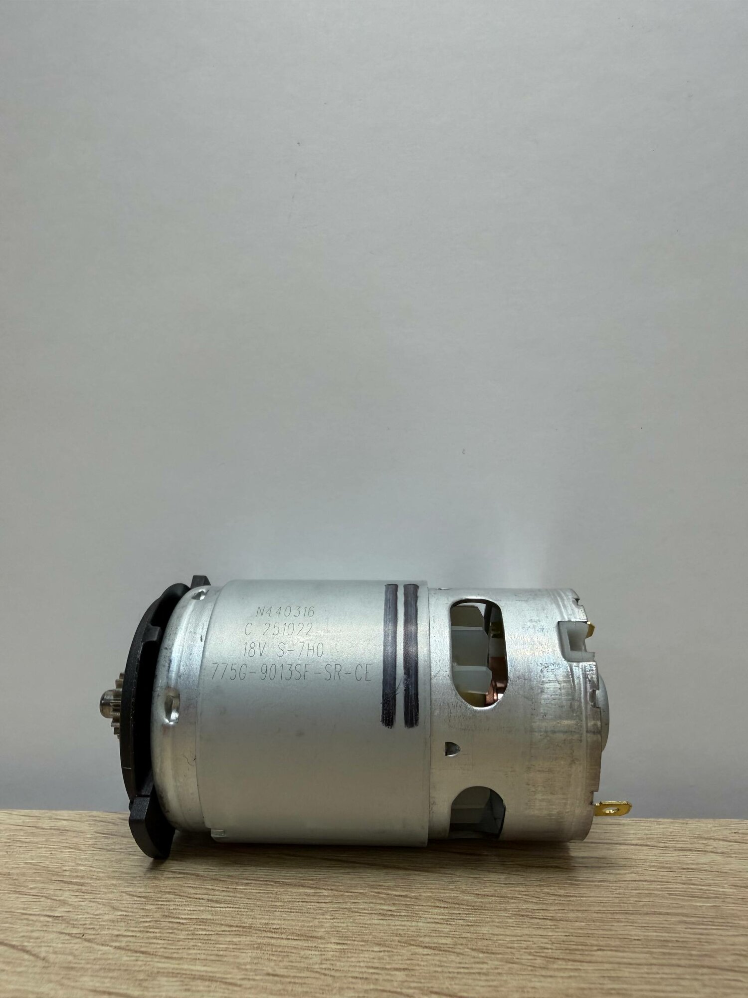 Двигатель 18V N362741 для DeWALT DCD771 DCD776