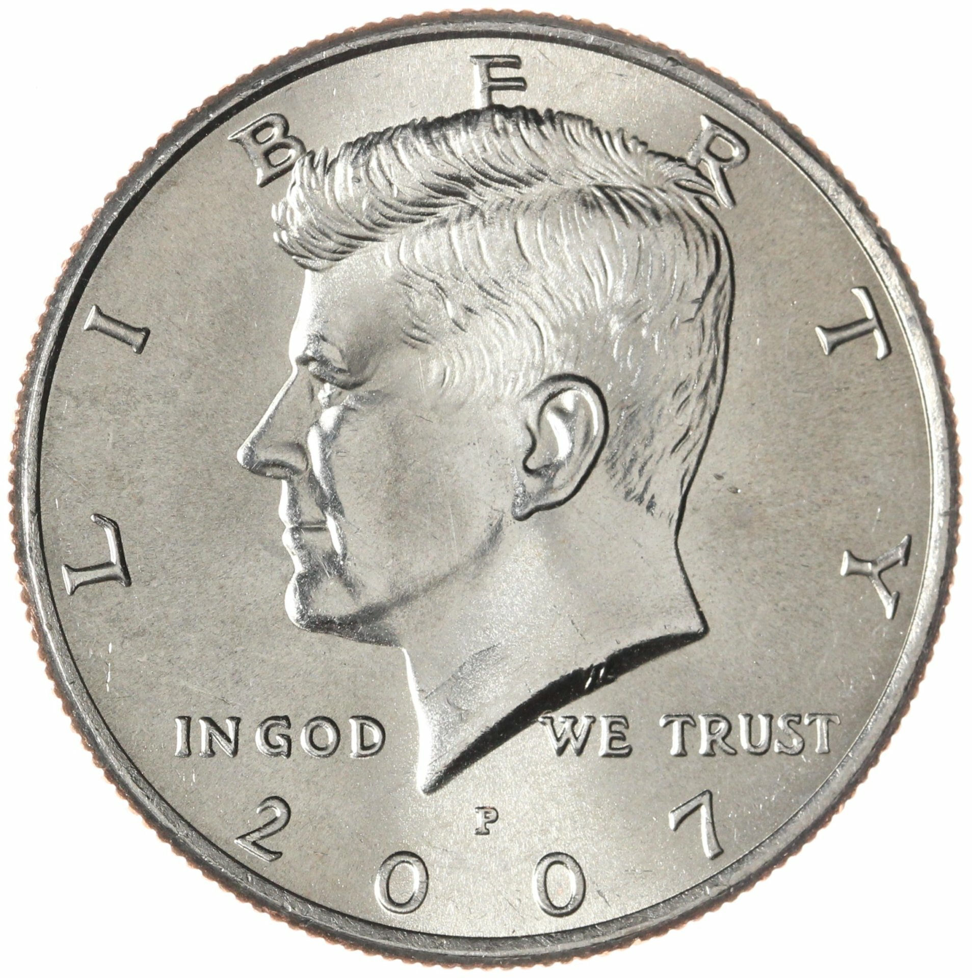 США 50 центов 1/2 доллара, half dollar 2007 P Kennedy Half Dollar Кеннеди знак монетного двора "P" - Филадельфия, Медь, в сохранности UNC