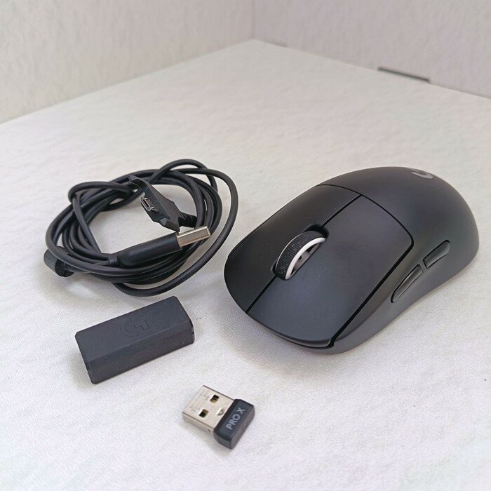 Мышь Logitech Pro X Superlight