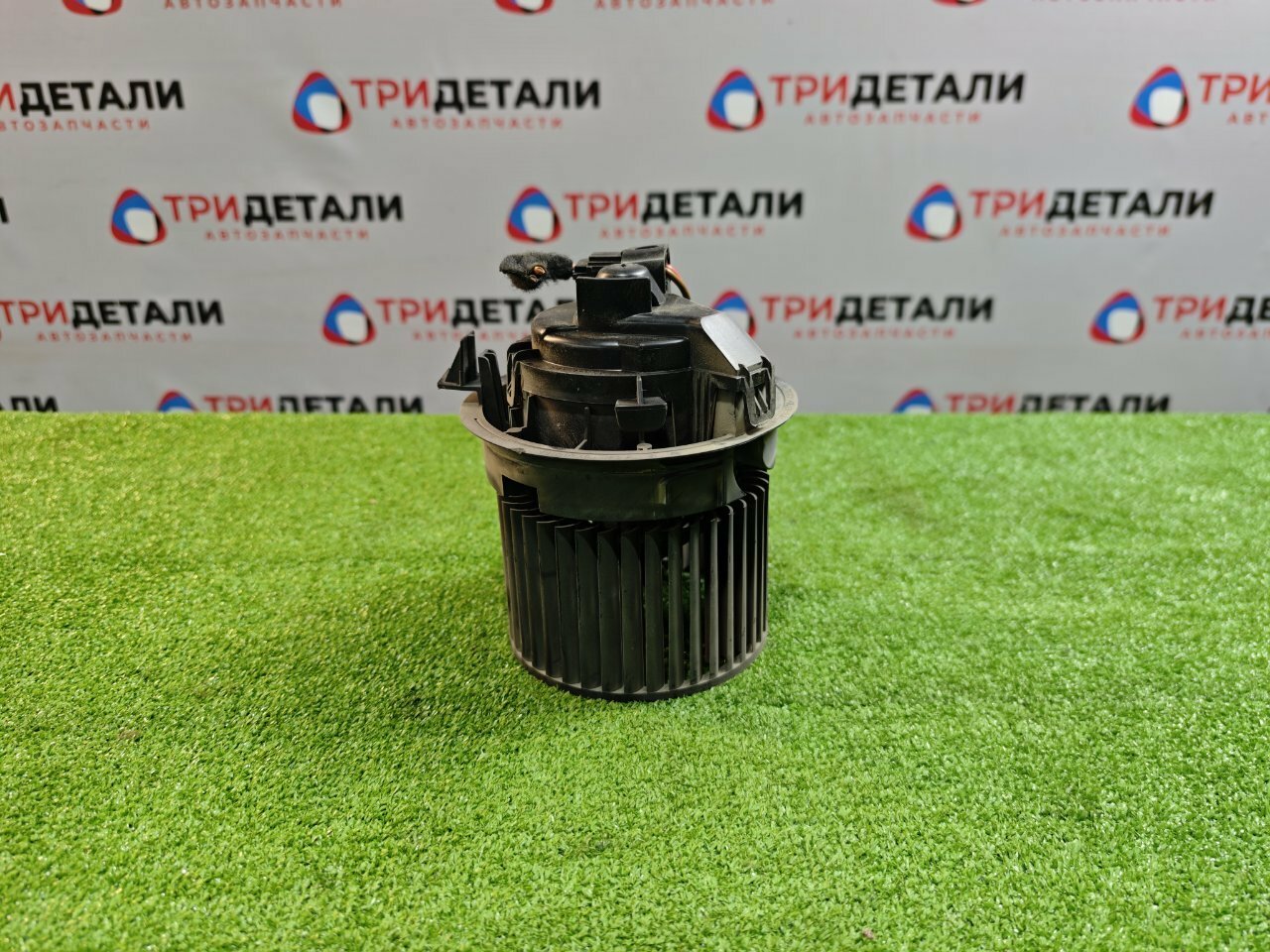 Мотор печки Renault Duster 1.6 H4MD430 2017 (б/у)