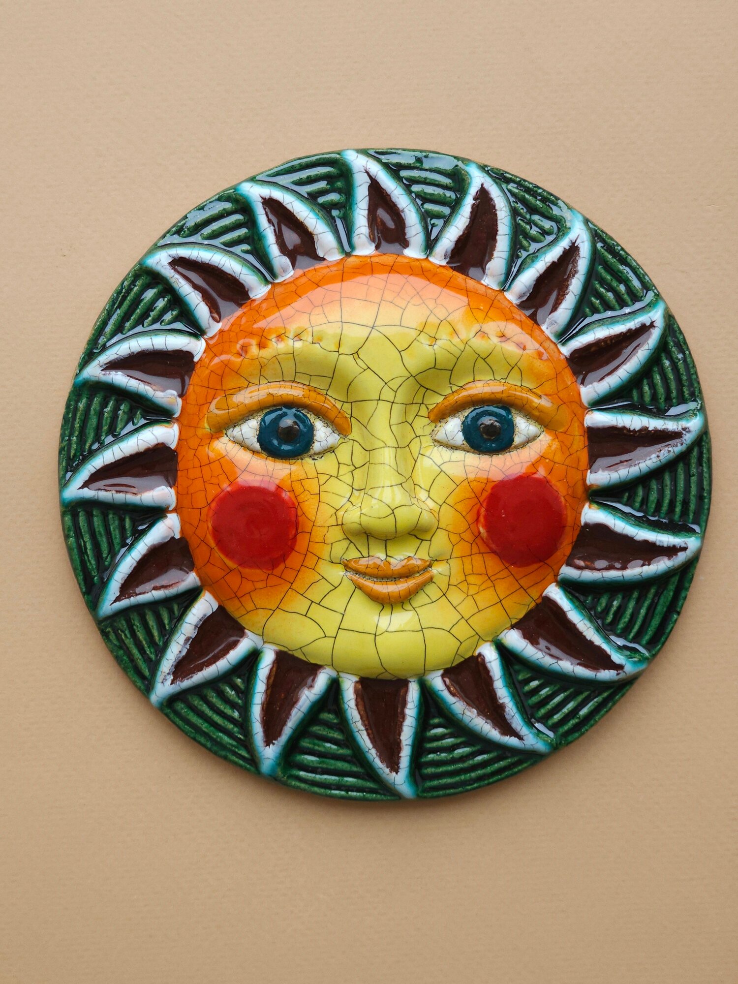 Солнышко зеленое. Панно, изразец, плакетка, украшение настенное интерьерное. Ярославская майолика. Керамика ручной работы. Сделано в России.