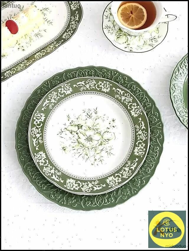 Набор из 2 белых тарелок для сервировки стола