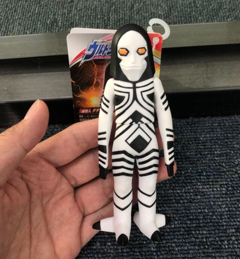 Официальная мягкая резиновая фигурка Ultraman от BANDAI, высококачественная игрушка для фанатов и коллекционеров