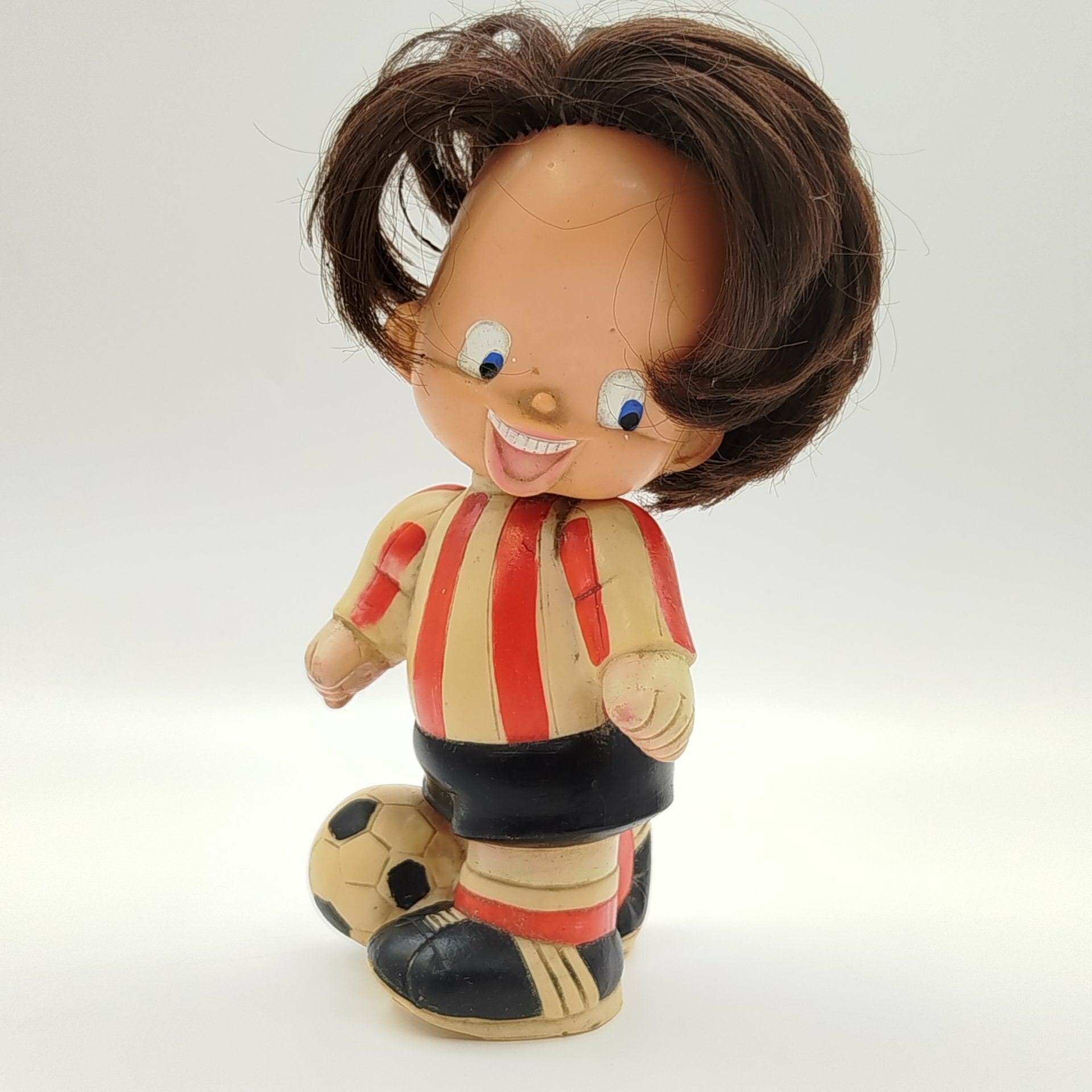 Игрушка (кукла) "Футболист", "Jugoplastika", резина, волос искусственный, литьё