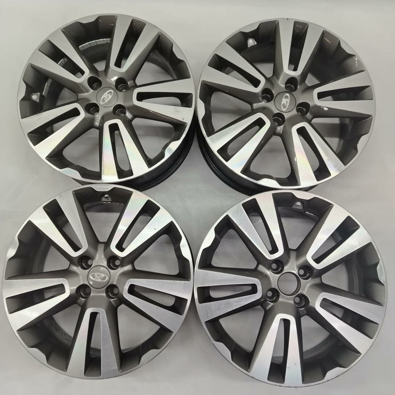 Колесные диски Lada 17x6.5 PCD 4x100 D60.1 ET43 (оригинал)