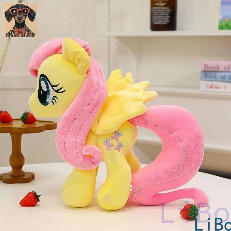 Плюшевые игрушки: Литл пони, игрушка из мира "My Little Pony", может стать идеальным подарком на день рождения ребенка