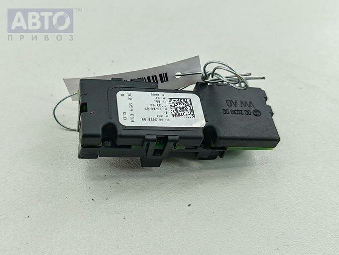 Датчик угла поворота руля Volkswagen Passat B6