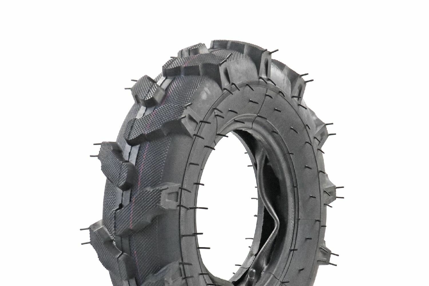 Покрышка МБ 10" 5,00-10 камерная (С камерой) "Елочка" маркированная