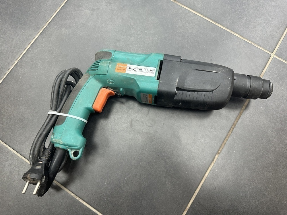 Перфоратор сетевой SDS Plus Sturm! RH25921P RH25921P, 920 Вт, 3 Дж