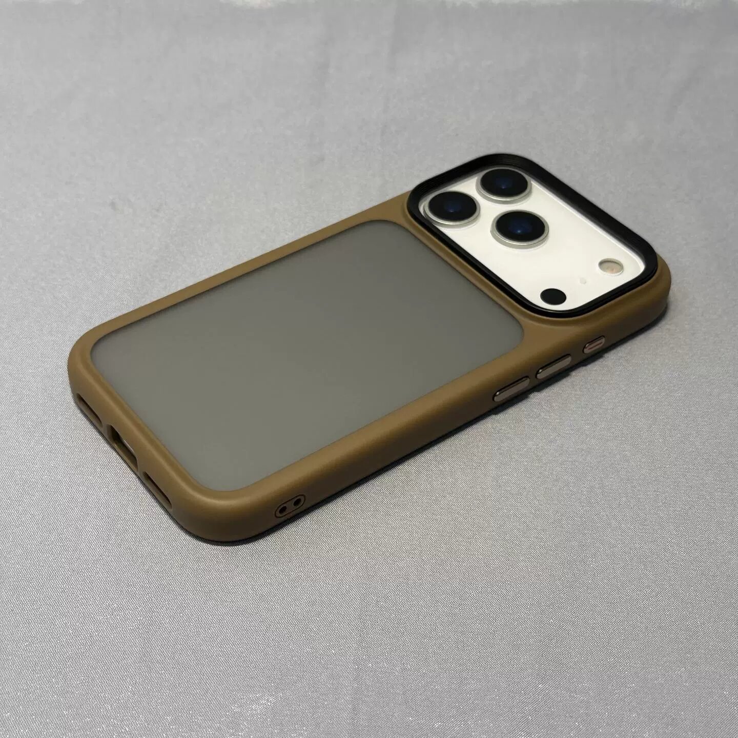 Защитный чехол для iPhone 13 Pro Max с анти-отпечатками, ударопрочным дизайном, золотой цвет, тонкий с точными