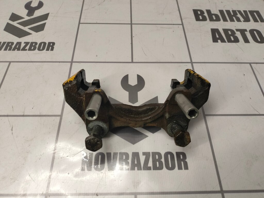 Скоба суппорта переднего Renault Logan 2 14-18