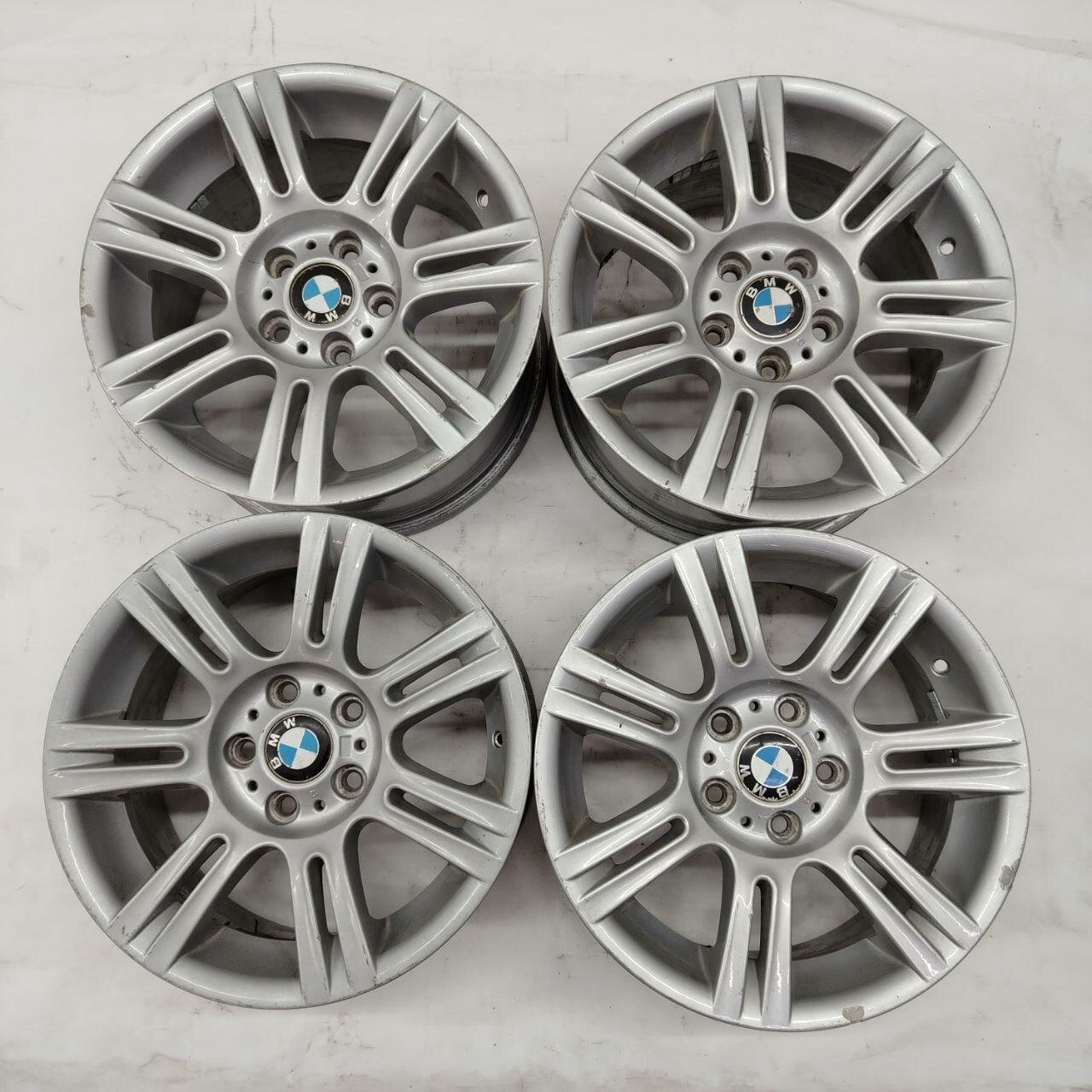 Колесные диски BMW 17x8.5 PCD 5x120 D72.6 ET37 (оригинал)