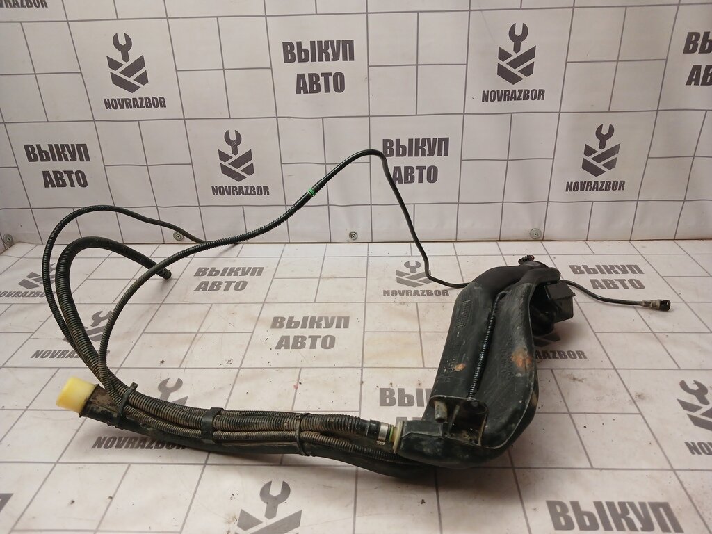 Горловина топливного бака Opel Astra H / Family 2004 >