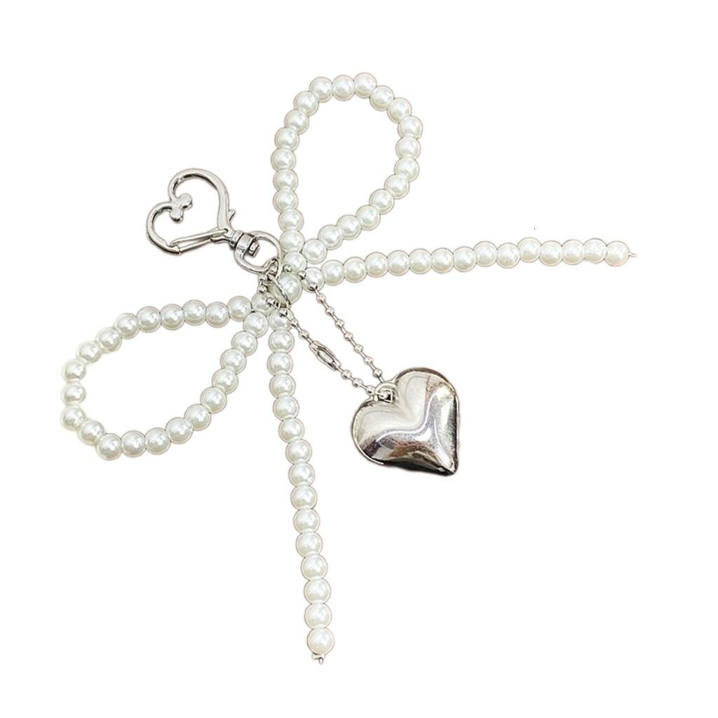 Брелок-сердечко с бусинами, поклонись любящему сердцу