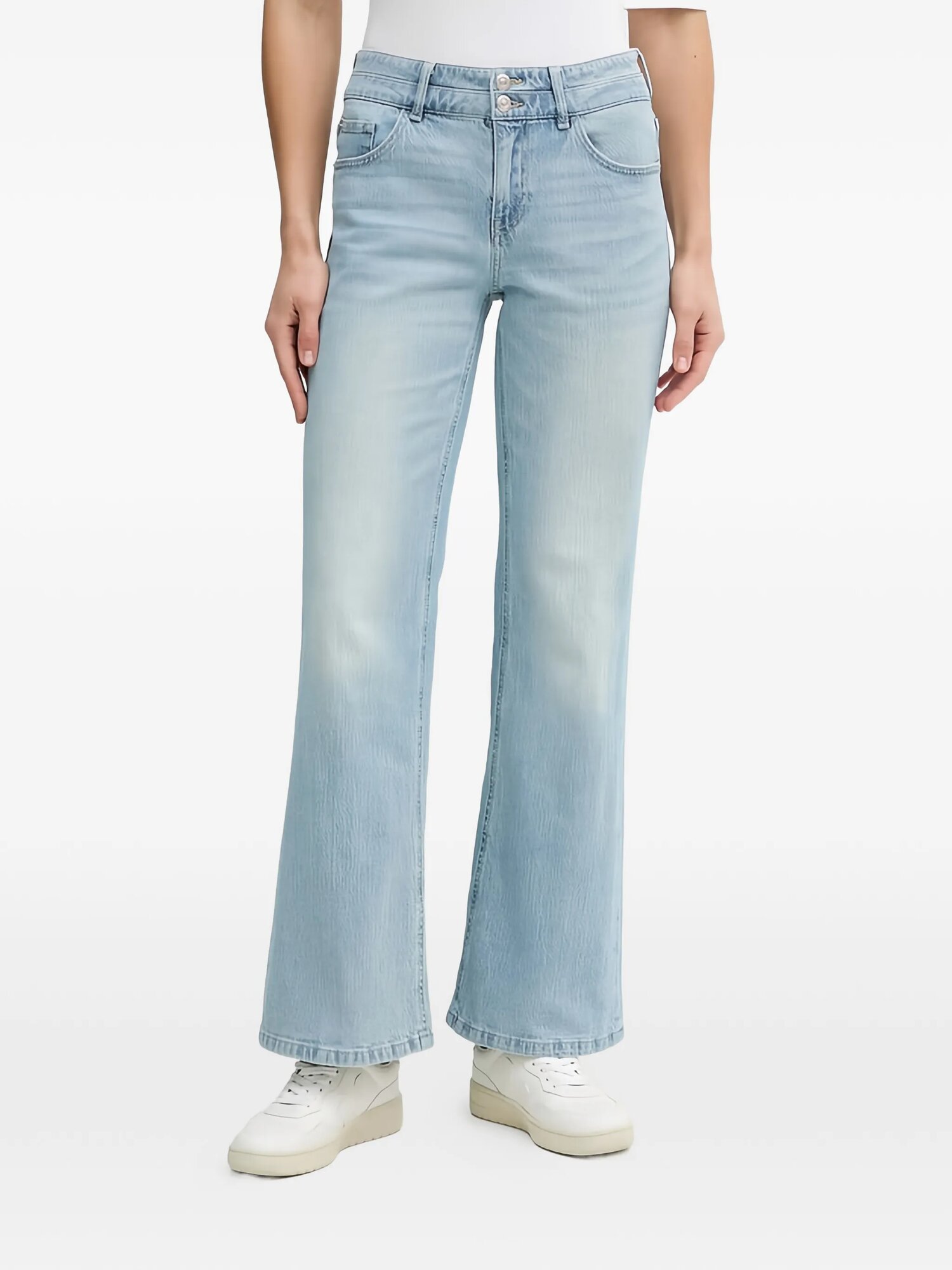 Джинсы Buttoned denim jeans 