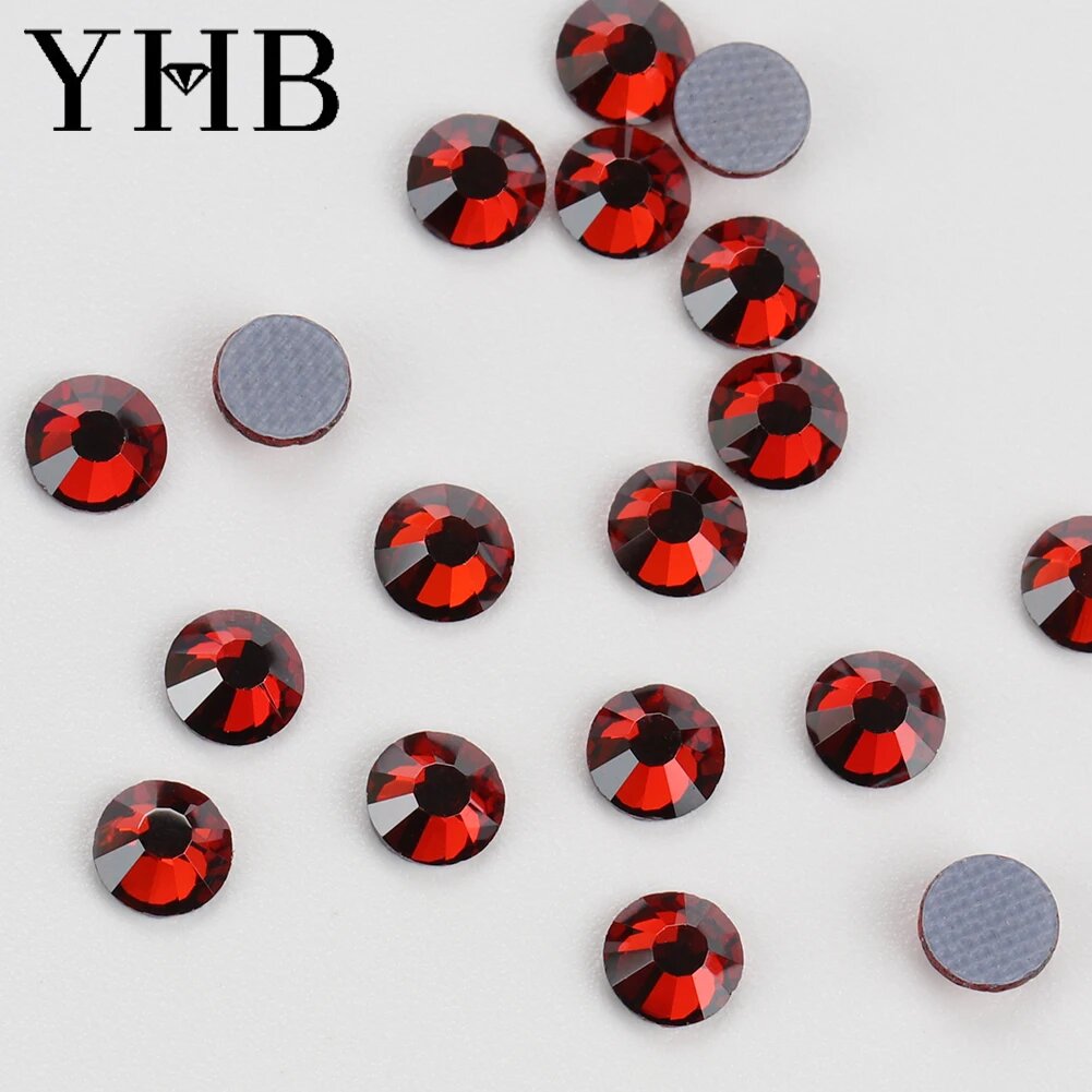 Стразы YHB красные 129STA Light Siam