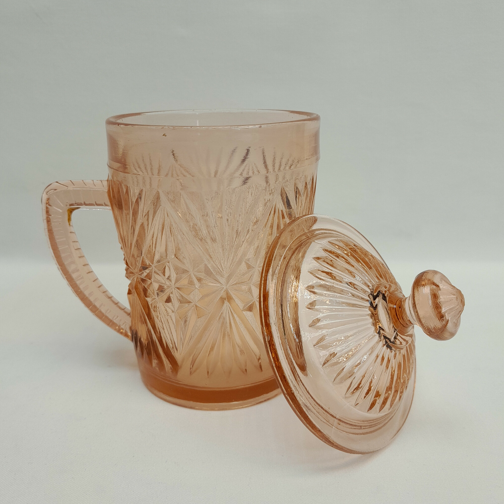 Винтажная кружка с крышкой, карамельное стекло, Неман, СССР