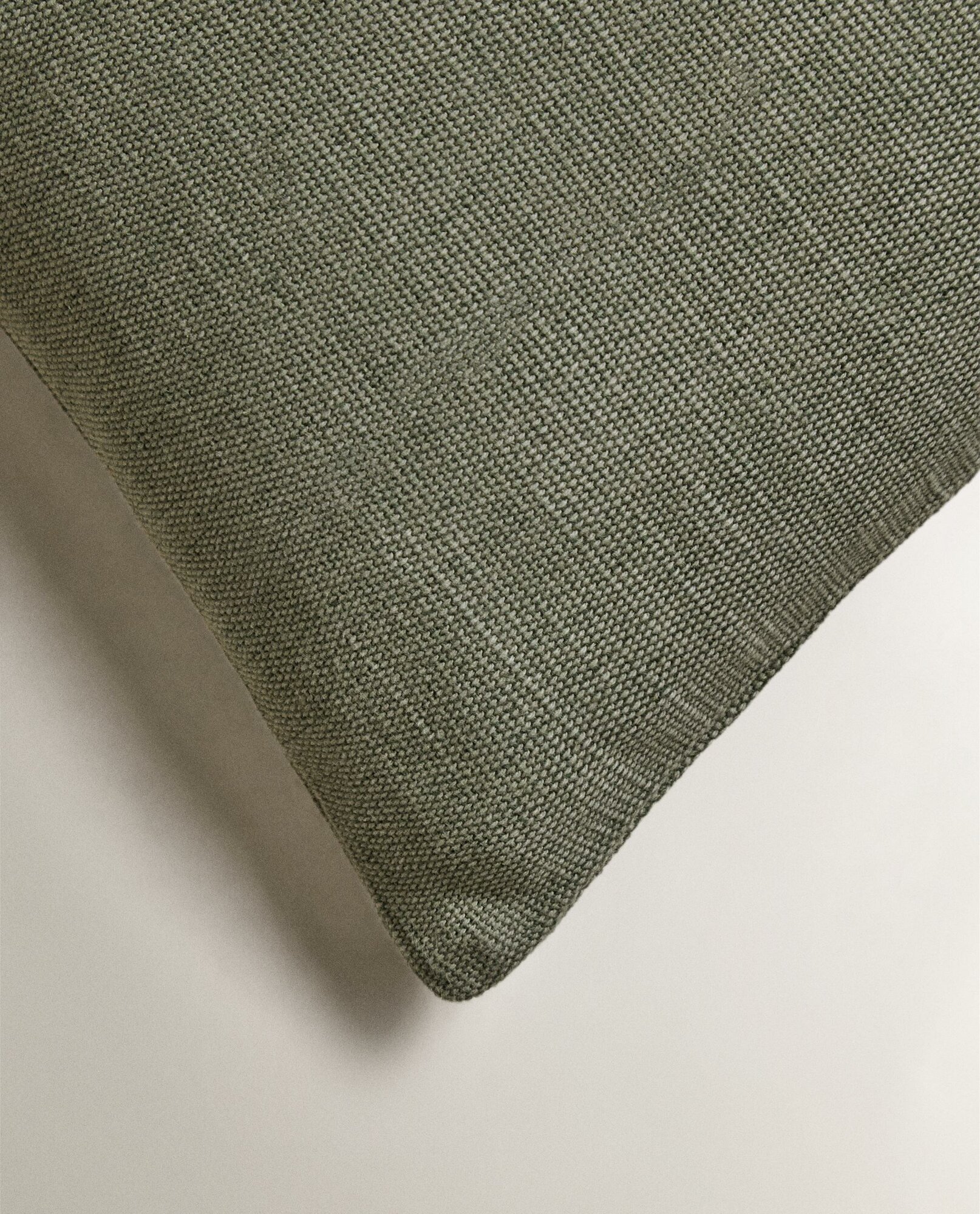 Наволочка из джута и хлопка, 45 x 45 cm , green. Бренд - Zara Home